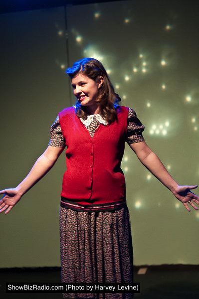 Caitlyn Conley (Catherine Donohue) in Photos of Silver Spring Stage ...